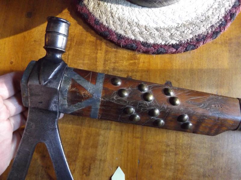 PIPE TOMAHAWK Western Style with Triangular Pierced Blade | Revolutionary War Arms